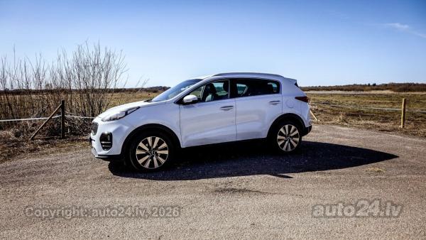 Белый Киа Sportage 2017 в Таллин, объемом двигателя 1.70 л и пробегом 359 тыс. км за 8500 €, фото 2 на AUTOMOTO.COM.LV