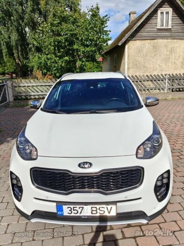 Белый Киа Sportage 2017 в Таллин, объемом двигателя 1.60 л и пробегом 97 тыс. км за 13000 €, фото 3 на AUTOMOTO.COM.LV