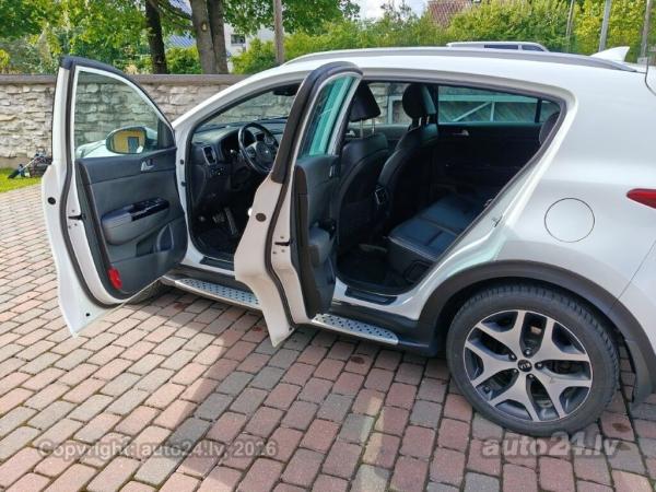 Белый Киа Sportage 2017 в Таллин, объемом двигателя 1.60 л и пробегом 97 тыс. км за 13000 €, фото 5 на AUTOMOTO.COM.LV