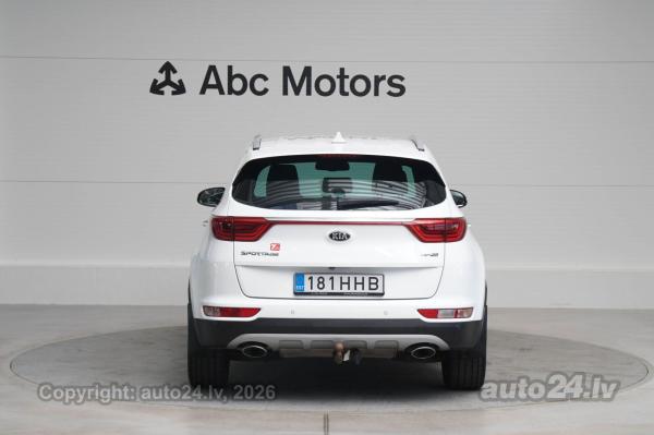 White Kia Sportage 2017 in Tallinn, with an engine capacity of 1.60 L and mileage of 163 thousand km for 11990 €, photo 6 on AUTOMOTO.COM.LV