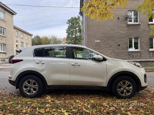 Balts Kia Sportage 2017 Tallina, ar dzinēja tilpumu 1.60 L un nobraukumu 141 tūkst. km par 10900 €, foto 5 vietnē AUTOMOTO.COM.LV