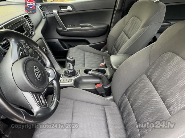Balts Kia Sportage 2017 Tallina, ar dzinēja tilpumu 1.60 L un nobraukumu 141 tūkst. km par 10900 €, foto 9 vietnē AUTOMOTO.COM.LV