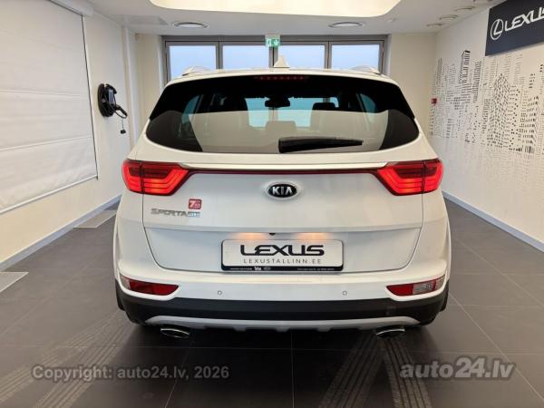 Balts Kia Sportage 2018 Tallina, ar dzinēja tilpumu 1.60 L un nobraukumu 89 tūkst. km par 15900 €, foto 3 vietnē AUTOMOTO.COM.LV