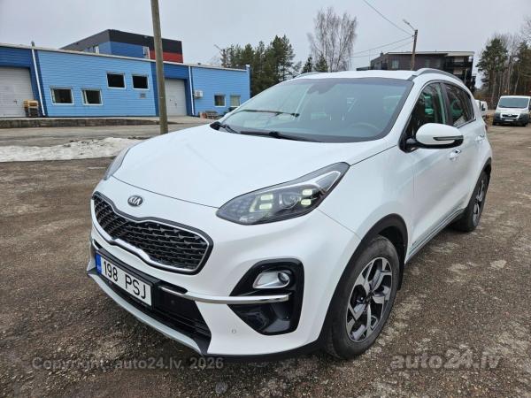 Белый Киа Sportage 2020 в Таллин, объемом двигателя 1.60 л и пробегом 156 тыс. км за 15400 €, фото 1 на AUTOMOTO.COM.LV