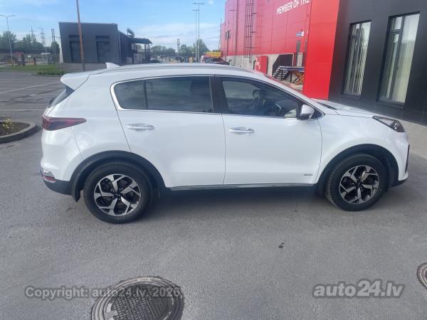 Balts Kia Sportage 2020 Tallina, ar dzinēja tilpumu 1.60 L un nobraukumu 81 tūkst. km par 17700 €, foto 7 vietnē AUTOMOTO.COM.LV