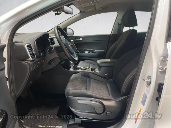 Белый Киа Sportage 2020 в Таллин, объемом двигателя 1.60 л и пробегом 81 тыс. км за 16900 €, фото 9 на AUTOMOTO.COM.LV