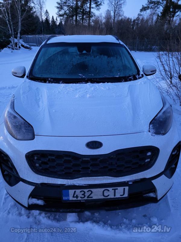Balts Kia Sportage 2021 Tallina, ar dzinēja tilpumu 1.60 L un nobraukumu 49 tūkst. km par 19900 €, foto 1 vietnē AUTOMOTO.COM.LV
