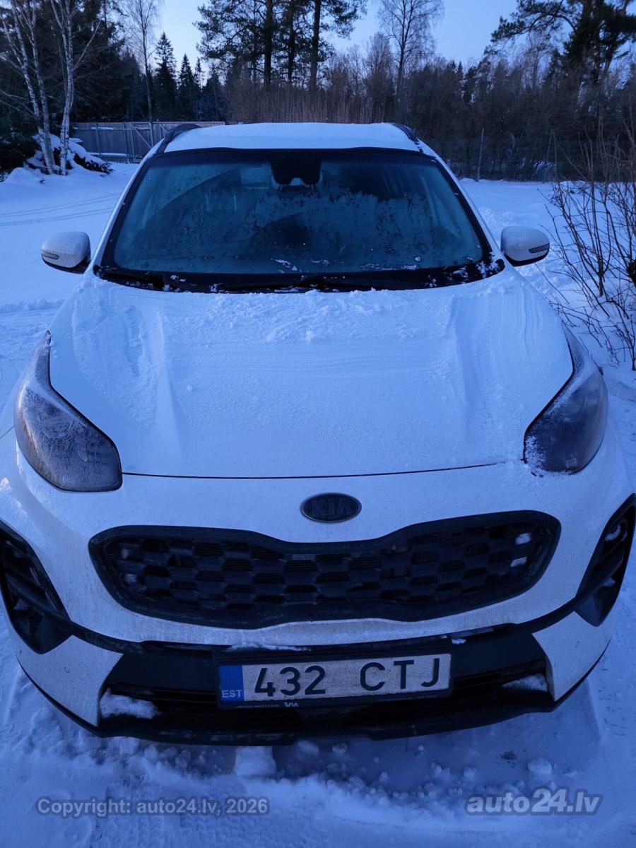 Balts Kia Sportage 2021 Tallina, ar dzinēja tilpumu 1.60 L un nobraukumu 49 tūkst. km par 19900 €, foto 1 vietnē AUTOMOTO.COM.LV