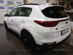 Balts Kia Sportage 2021 Tallina, ar dzinēja tilpumu 1.60 L un nobraukumu 49 tūkst. km par 19900 €, foto 4 vietnē AUTOMOTO.COM.LV