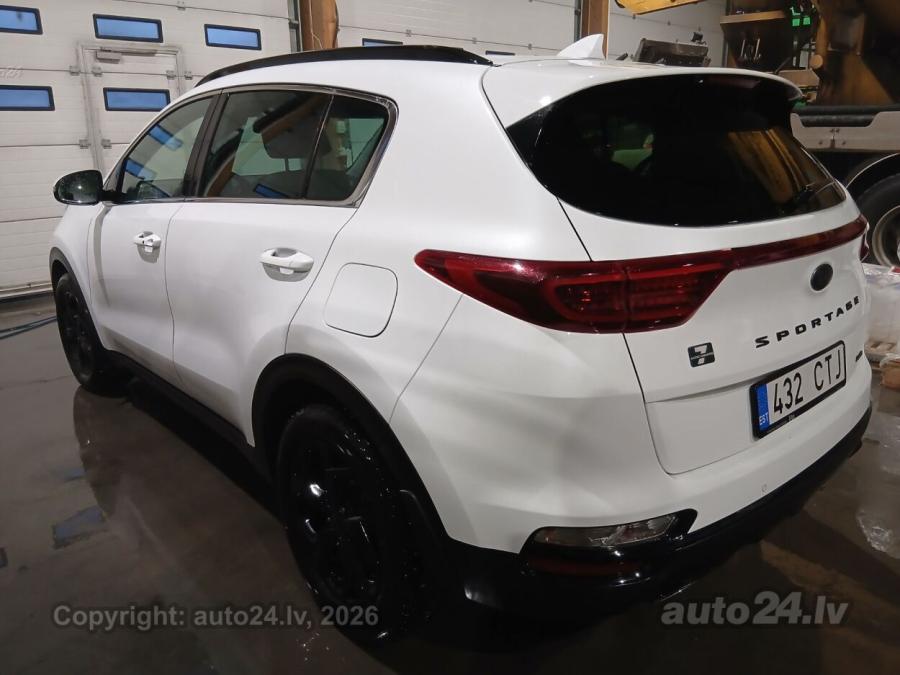 Balts Kia Sportage 2021 Tallina, ar dzinēja tilpumu 1.60 L un nobraukumu 49 tūkst. km par 19900 €, foto 4 vietnē AUTOMOTO.COM.LV