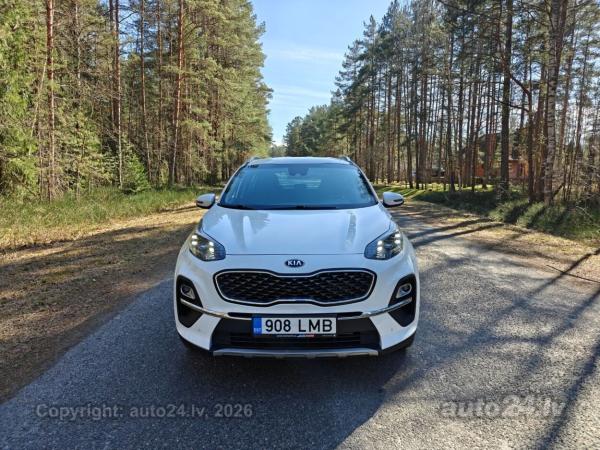 Белый Киа Sportage 2021 в Таллин, объемом двигателя 1.60 л и пробегом 90 тыс. км за 16400 €, фото 2 на AUTOMOTO.COM.LV