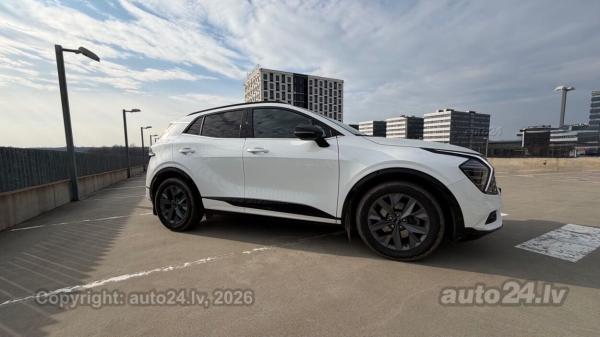 Balts Kia Sportage 2024 Tallina, ar dzinēja tilpumu 1.60 L un nobraukumu 32 tūkst. km par 37500 €, foto 7 vietnē AUTOMOTO.COM.LV