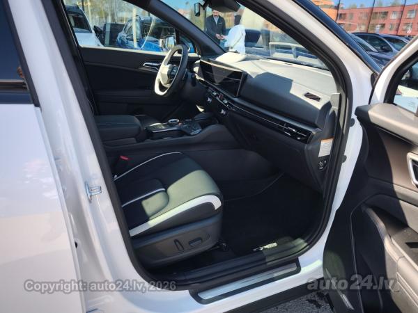 Balts Kia Sportage 2026 Tallina, ar dzinēja tilpumu 1.60 L un nobraukumu 3 tūkst. km par 45900 €, foto 6 vietnē AUTOMOTO.COM.LV