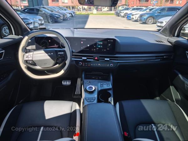 Balts Kia Sportage 2026 Tallina, ar dzinēja tilpumu 1.60 L un nobraukumu 3 tūkst. km par 45900 €, foto 9 vietnē AUTOMOTO.COM.LV
