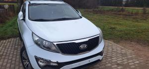 White Kia Sportage 2015 in Taurage, with an engine capacity of 1.69 L and mileage of 161 thousand km for 6950 €, photo  on AUTOMOTO.COM.LV