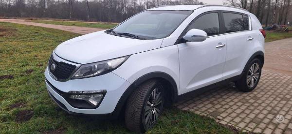 Balts Kia Sportage 2015 Tauragė, ar dzinēja tilpumu 1.69 L un nobraukumu 161 tūkst. km par 6950 €, foto 3 vietnē AUTOMOTO.COM.LV