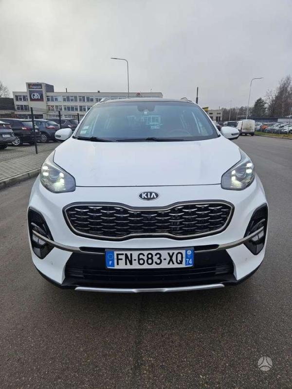 Balts Kia Sportage 2020 Tauragė, ar dzinēja tilpumu 1.60 L un nobraukumu 146 tūkst. km par 14900 €, foto 2 vietnē AUTOMOTO.COM.LV