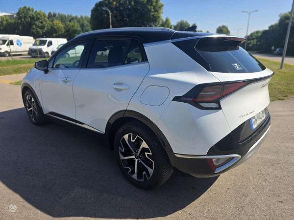 Белый Киа Sportage 2022 в Таураге, объемом двигателя 1.60 л и пробегом 100 тыс. км за 19200 €, фото 5 на AUTOMOTO.COM.LV