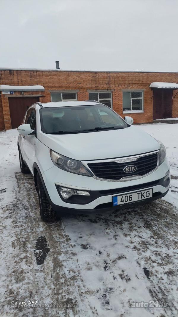 Белый Киа Sportage 2013 в Кохтла-Ярве, объемом двигателя 2.00 л и пробегом 199 тыс. км за 8500 €, фото 11 на AUTOMOTO.COM.LV