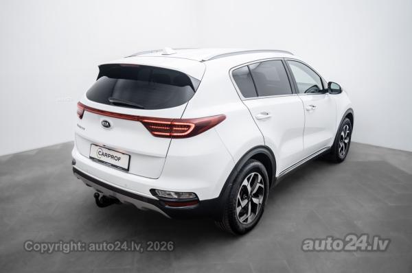 Белый Киа Sportage 2018 в Таллин, объемом двигателя 1.60 л и пробегом 167 тыс. км за 13999 €, фото 4 на AUTOMOTO.COM.LV