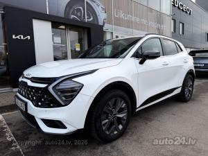 Белый Киа Sportage 2022 в Таллин, объемом двигателя 1.60 л и пробегом 53 тыс. км за 25900 €, фото  на AUTOMOTO.COM.LV