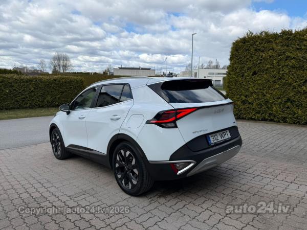 Balts Kia Sportage 2022 Pērnava, ar dzinēja tilpumu 1.60 L un nobraukumu 86 tūkst. km par 24900 €, foto 4 vietnē AUTOMOTO.COM.LV