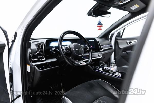 Balts Kia Sportage 2023 Tallina, ar dzinēja tilpumu 1.60 L un nobraukumu 47 tūkst. km par 34999 €, foto 11 vietnē AUTOMOTO.COM.LV