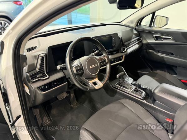 Белый Киа Sportage 2023 в Таллин, объемом двигателя 1.60 л и пробегом 48 тыс. км за 23900 €, фото 8 на AUTOMOTO.COM.LV