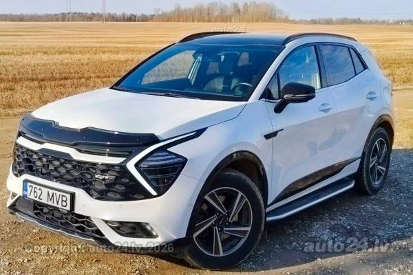 Balts Kia Sportage 2024 Tallina, ar dzinēja tilpumu 1.60 L un nobraukumu 61 tūkst. km par 36000 €, foto 1 vietnē AUTOMOTO.COM.LV