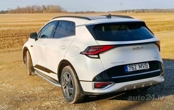 Balts Kia Sportage 2024 Tallina, ar dzinēja tilpumu 1.60 L un nobraukumu 61 tūkst. km par 36000 €, foto 2 vietnē AUTOMOTO.COM.LV