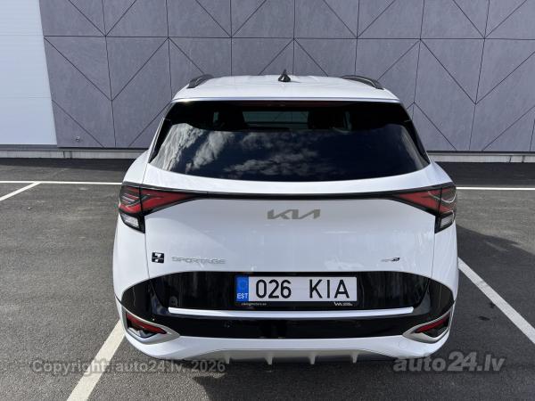Balts Kia Sportage 2024 Tallina, ar dzinēja tilpumu 1.60 L un nobraukumu 23 tūkst. km par 28500 €, foto 5 vietnē AUTOMOTO.COM.LV