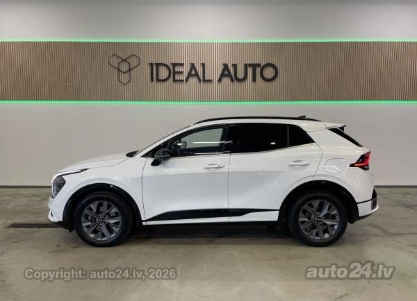 Balts Kia Sportage 2024 Tallina, ar dzinēja tilpumu 1.60 L un nobraukumu 32 tūkst. km par 32990 €, foto 2 vietnē AUTOMOTO.COM.LV
