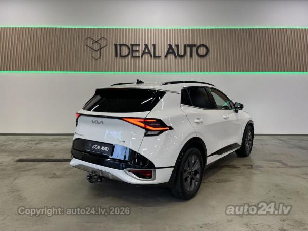 Balts Kia Sportage 2024 Tallina, ar dzinēja tilpumu 1.60 L un nobraukumu 32 tūkst. km par 32990 €, foto 4 vietnē AUTOMOTO.COM.LV