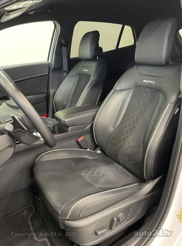 Balts Kia Sportage 2024 Tallina, ar dzinēja tilpumu 1.60 L un nobraukumu 32 tūkst. km par 32990 €, foto 7 vietnē AUTOMOTO.COM.LV