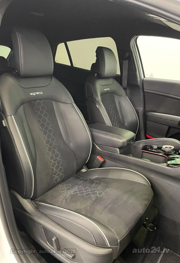 Balts Kia Sportage 2024 Tallina, ar dzinēja tilpumu 1.60 L un nobraukumu 32 tūkst. km par 32990 €, foto 10 vietnē AUTOMOTO.COM.LV
