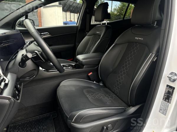 Белый Киа Sportage 2024 в Рига, объемом двигателя 1.60 л и пробегом 16 тыс. км за 28950 €, фото 8 на AUTOMOTO.COM.LV