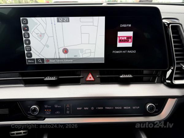 Balts Kia Sportage 2025 Tallina, ar dzinēja tilpumu 1.60 L un nobraukumu 13 tūkst. km par 34900 €, foto 8 vietnē AUTOMOTO.COM.LV