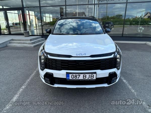 Balts Kia Sportage 2026 Rakvere, ar dzinēja tilpumu 1.60 L un nobraukumu 2 tūkst. km par 47185 €, foto 2 vietnē AUTOMOTO.COM.LV