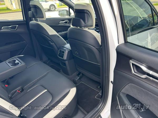 Balts Kia Sportage 2026 Rakvere, ar dzinēja tilpumu 1.60 L un nobraukumu 2 tūkst. km par 47185 €, foto 10 vietnē AUTOMOTO.COM.LV