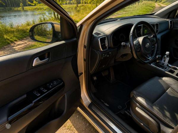 Желтый Киа Sportage 2016 в Вевис, объемом двигателя 1.59 л и пробегом 127 тыс. км за 13200 €, фото 7 на AUTOMOTO.COM.LV