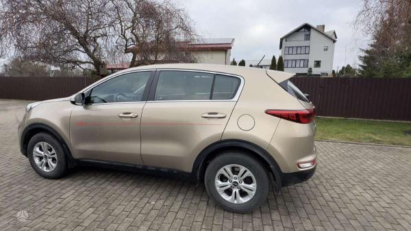 Dzeltens Kia Sportage 2017 Kauņa, ar dzinēja tilpumu 1.59 L un nobraukumu 99 tūkst. km par 13000 €, foto 4 vietnē AUTOMOTO.COM.LV