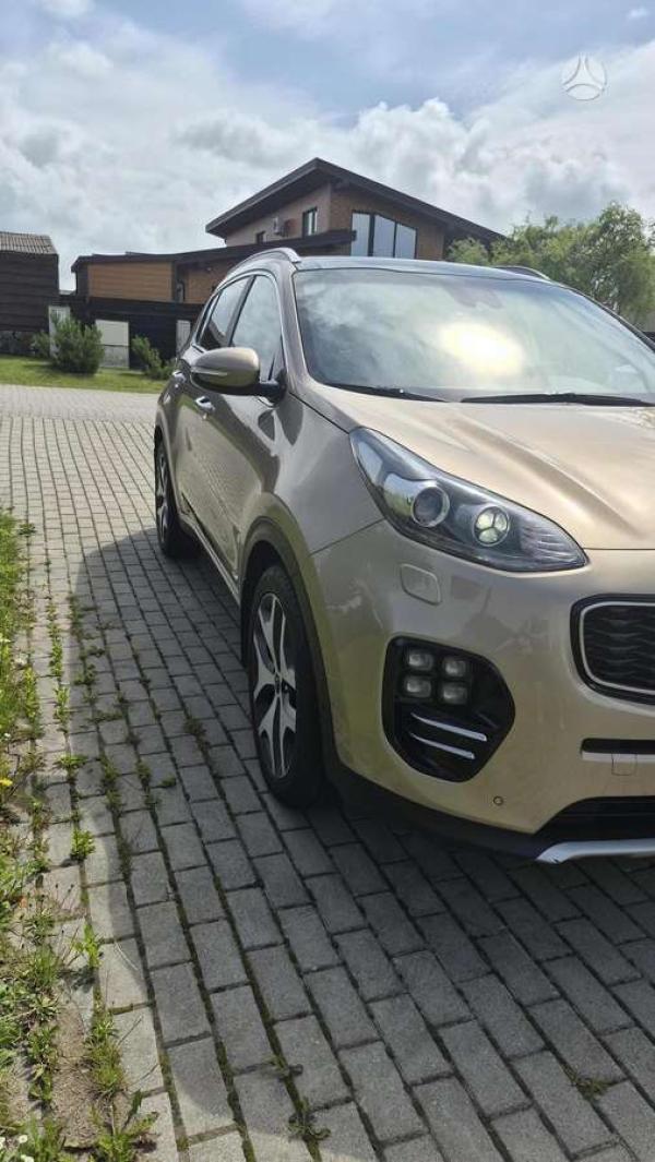 Yellow Kia Sportage 2017 in Klaipeda, with an engine capacity of 1.60 L and mileage of 83 thousand km for 17500 €, photo 3 on AUTOMOTO.COM.LV