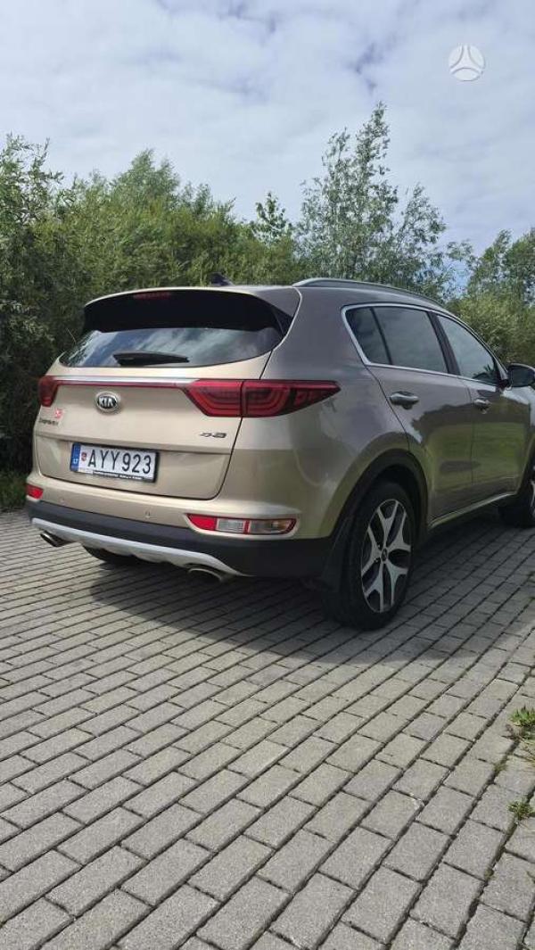Yellow Kia Sportage 2017 in Klaipeda, with an engine capacity of 1.60 L and mileage of 83 thousand km for 17500 €, photo 5 on AUTOMOTO.COM.LV
