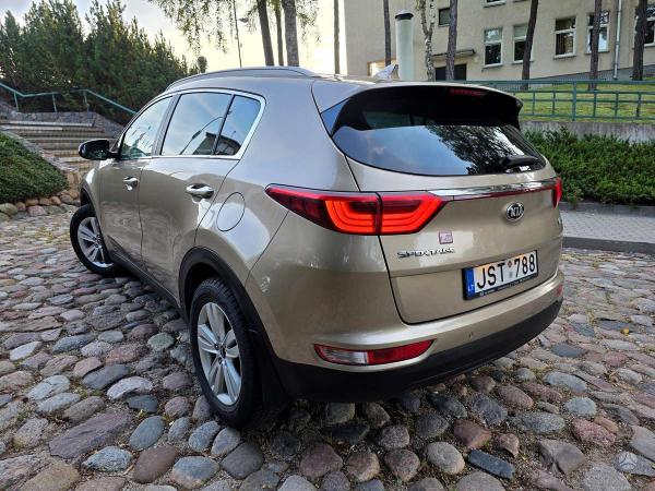 Желтый Киа Sportage 2017 в Утена, объемом двигателя 1.69 л и пробегом 173 тыс. км за 9600 €, фото 3 на AUTOMOTO.COM.LV