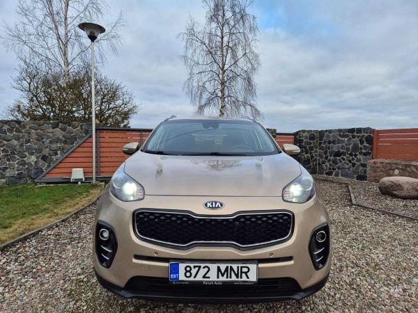 Yellow Kia Sportage 2018 in Marijampole, with an engine capacity of 1.69 L and mileage of 234 thousand km for 9999 €, photo 2 on AUTOMOTO.COM.LV