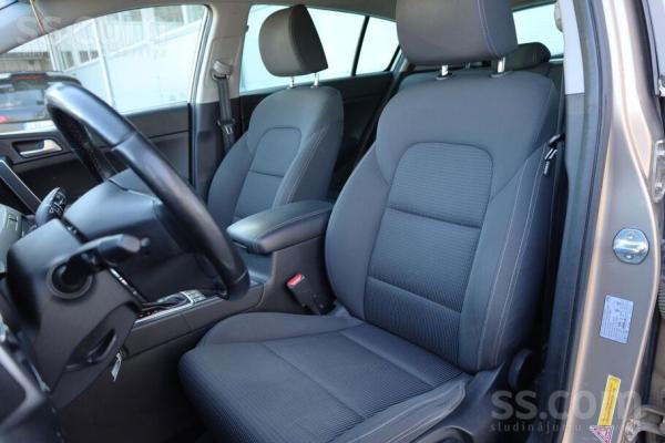 Желтый Киа Sportage 2018 в Рига, объемом двигателя 1.70 л и пробегом 0 тыс. км за 11995 €, фото 10 на AUTOMOTO.COM.LV