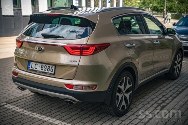 Dzeltens Kia Sportage 2018 Rīga, ar dzinēja tilpumu 1.60 L un nobraukumu 159 tūkst. km par 12990 €, foto 4 vietnē AUTOMOTO.COM.LV
