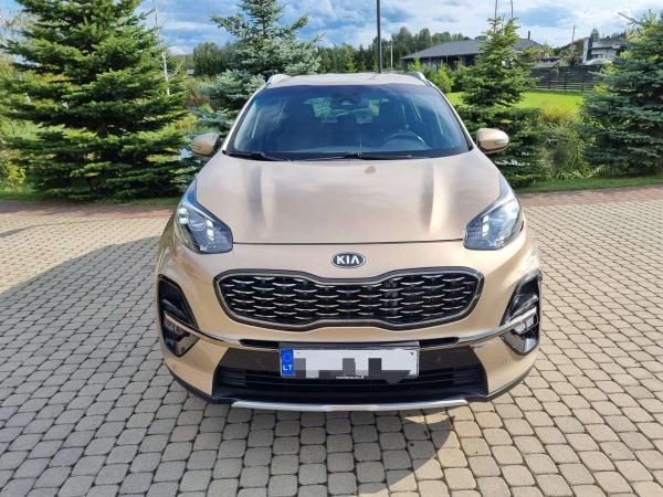 Yellow Kia Sportage 2020 in Alytus, with an engine capacity of 1.60 L and mileage of 161 thousand km for 9900 €, photo 3 on AUTOMOTO.COM.LV