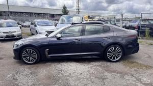 Melns Kia Stinger 2018 Kauņa, ar dzinēja tilpumu 2.20 L un nobraukumu 201 tūkst. km par 15850 €, foto 10 vietnē AUTOMOTO.COM.LV