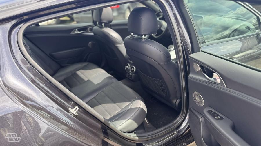 Melns Kia Stinger 2018 Kauņa, ar dzinēja tilpumu 2.20 L un nobraukumu 201 tūkst. km par 15850 €, foto 15 vietnē AUTOMOTO.COM.LV